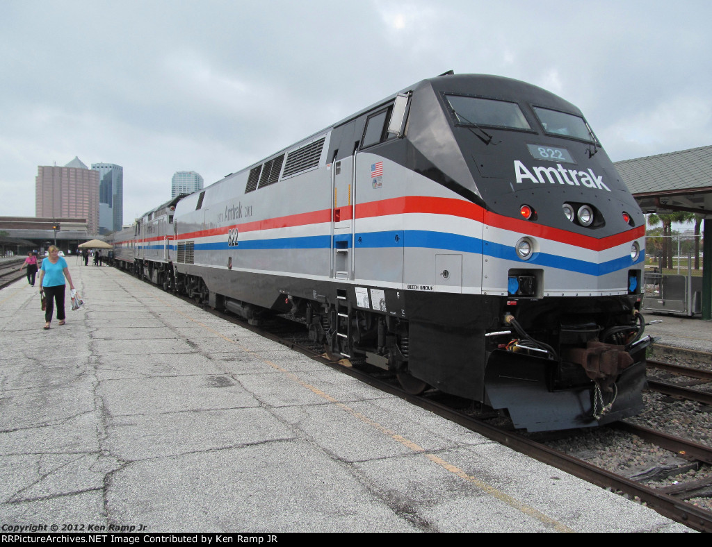 Amtrak 822